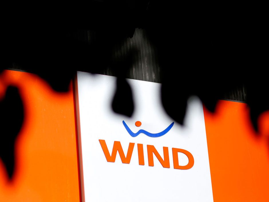 Wind Mobile Corp secures up to $425 million in financing to build LTE ...
