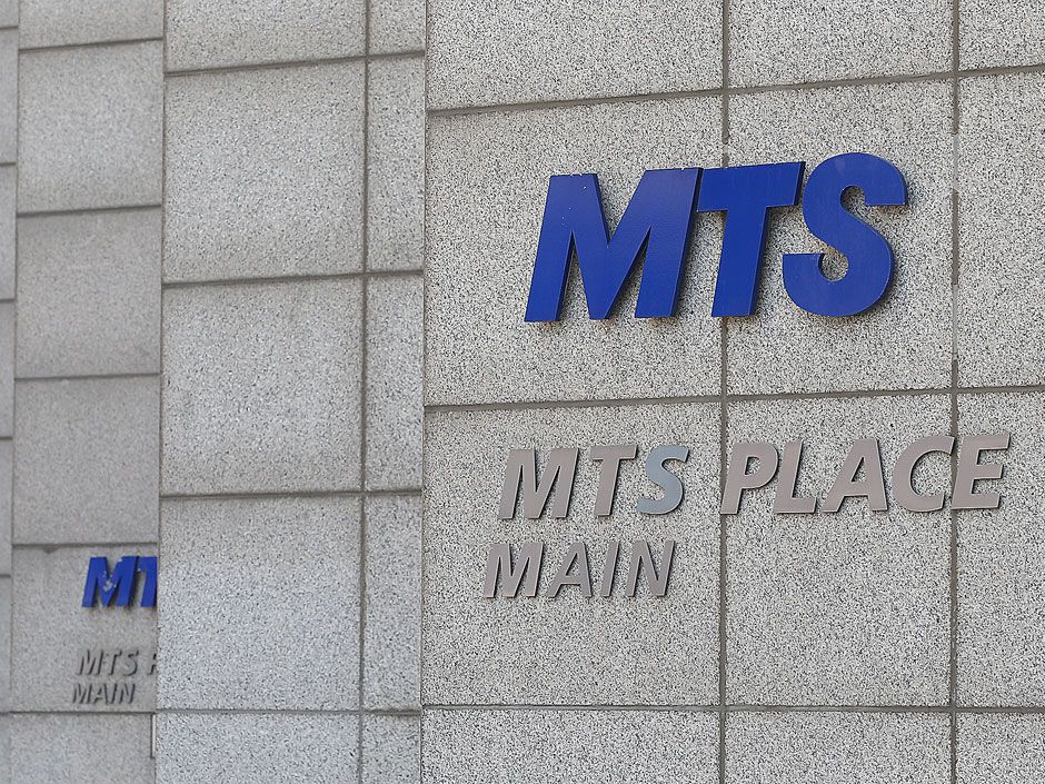 Unlimited data plans could sweeten MTS-Bell deal for Manitobans: poll ...