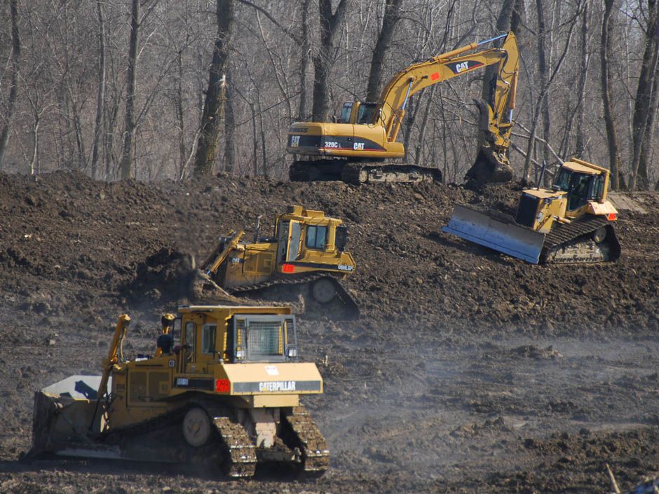 Momentum builds for state-funded Canadian infrastructure bank ...