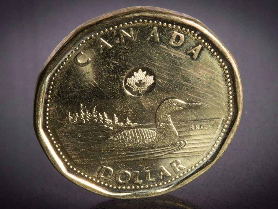 WATCH Trading Desk: Why the loonie is still lagging | Financial Post