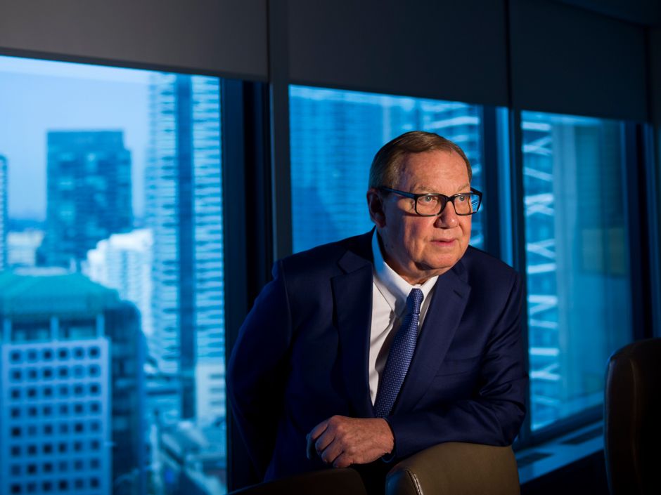 Home Capital shares plunge after mortgage lender seeks $2 billion ...