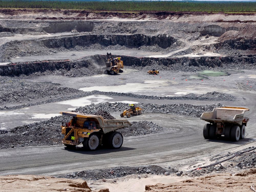 Detour Gold shares plunge in biggest drop in five years after outlook ...