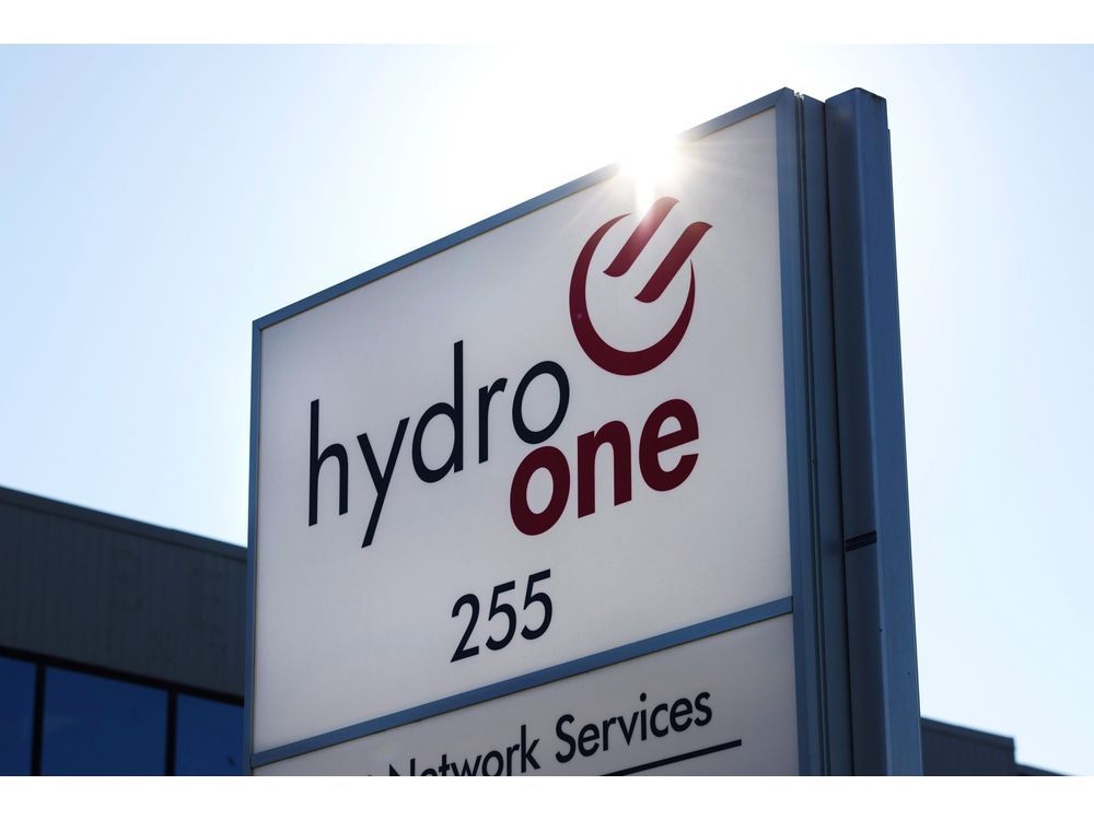 Ontario signs off on capping Hydro One chief’s pay at $1.5 million ...