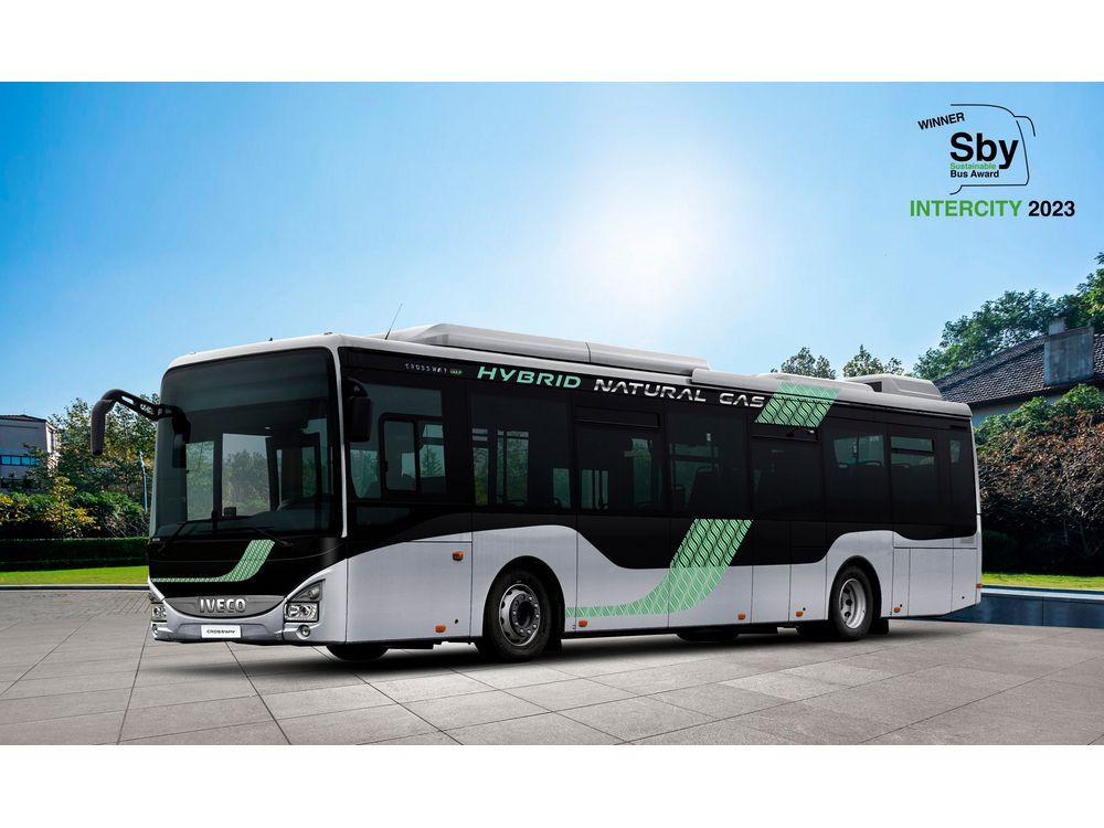 IVECO BUS wins 'Sustainable Bus of the Year' Award and launches ...