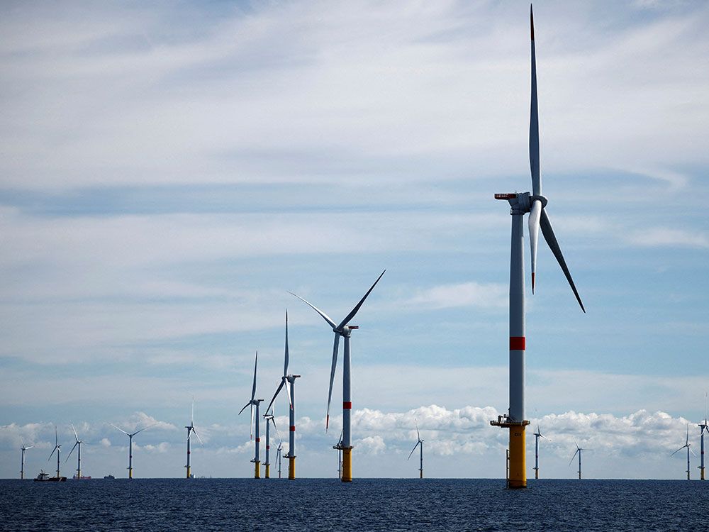 Enbridge, CPPIB back France's first commercial offshore wind project ...
