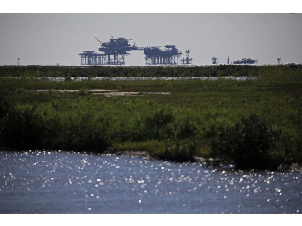 The Gulf of Mexico Has a $30 Billion Unplugged Oil Well Problem ...