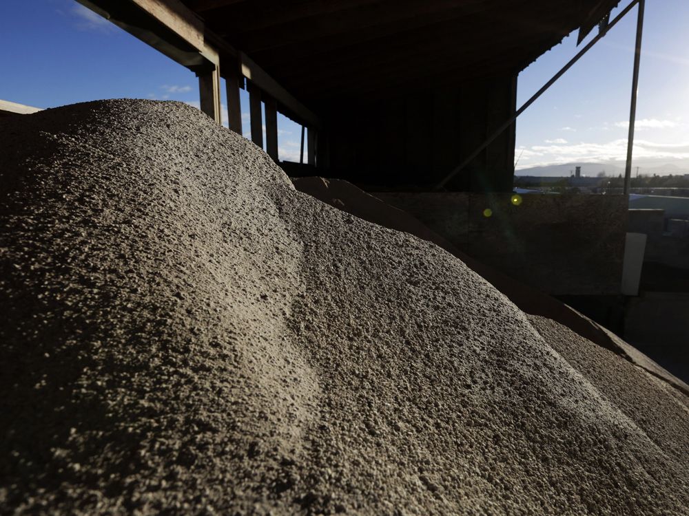 Cement manufacturers offer up plan to cut emissions: use less cement ...