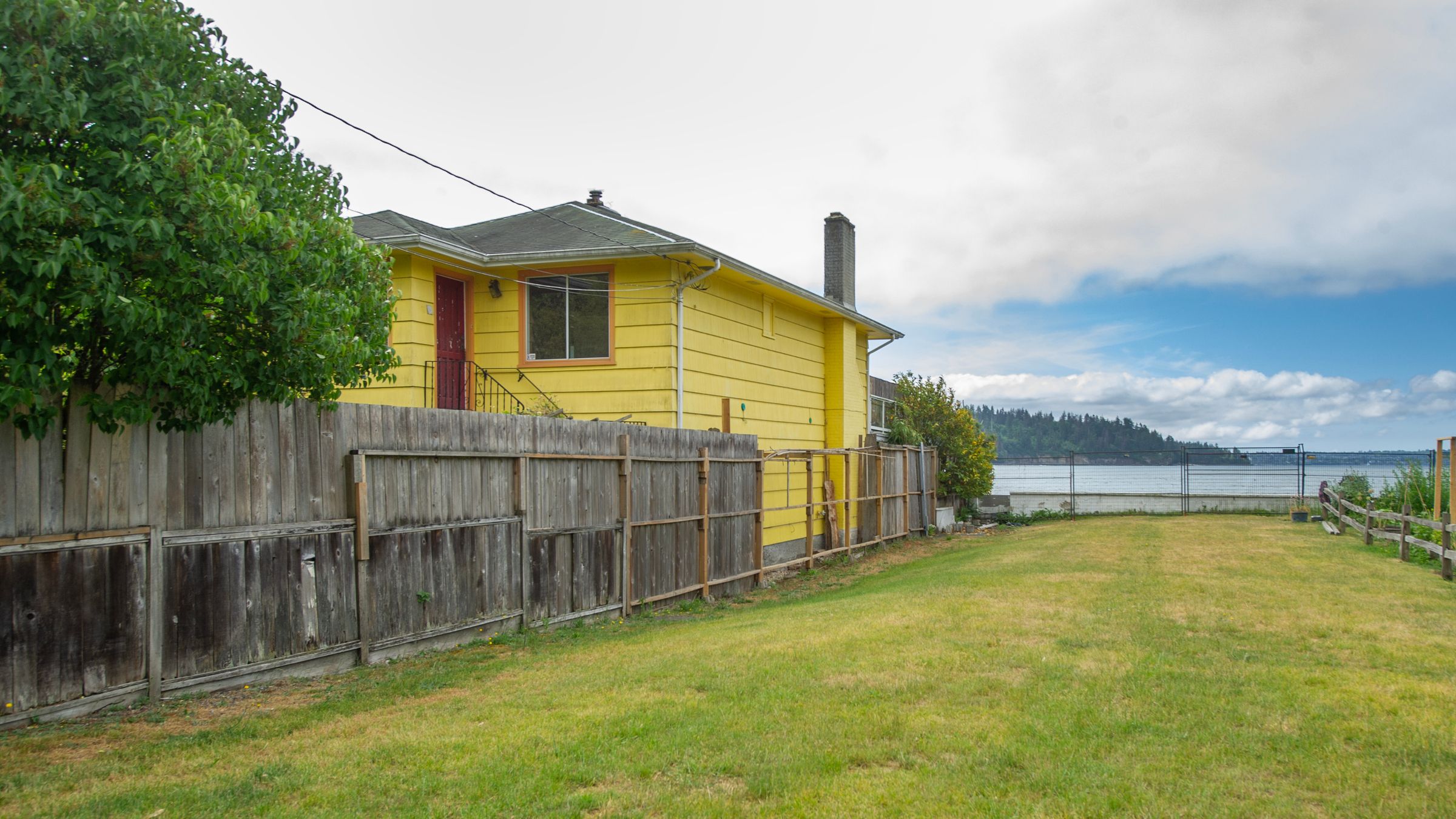 For sale: The yellow house behind billionaire Jim Pattison’s empire ...
