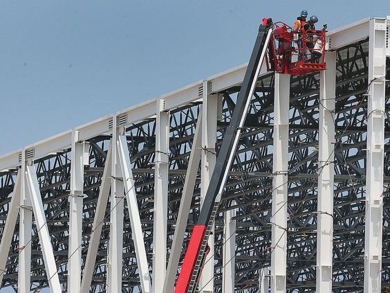 Stellantis, LG start hiring staff for Windsor EV plant | Financial Post