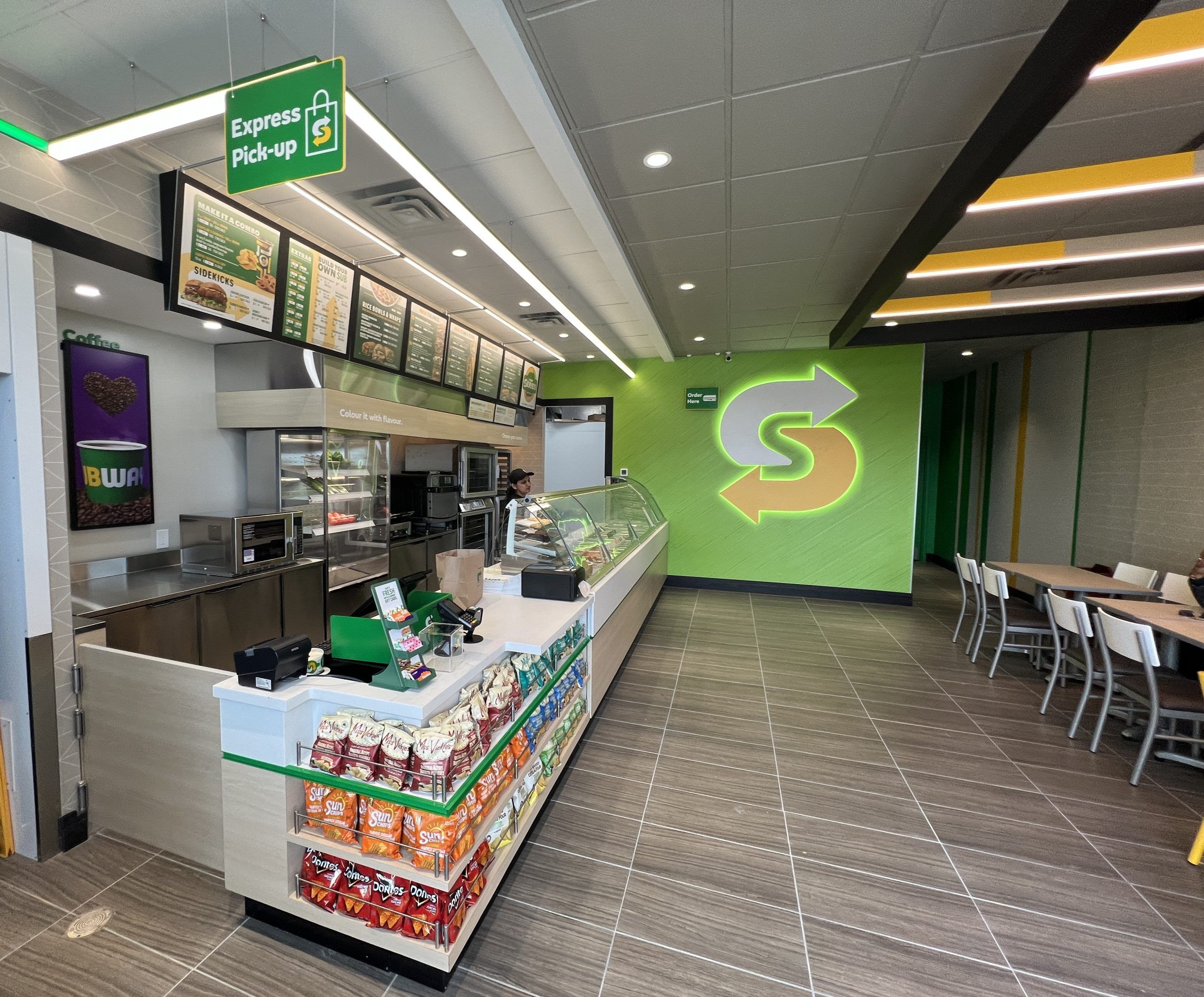 Subway focuses on smart growth as it expands Canadian presence ...