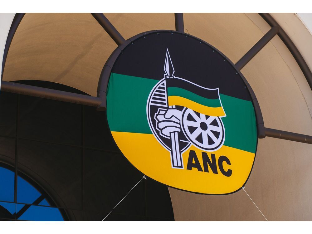 South African Political Parties Near Accord on Cabinet Posts ...