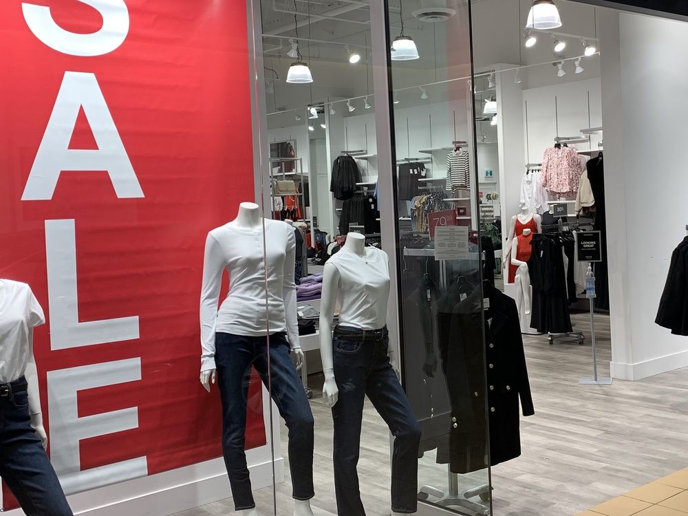 Statistics Canada reports November retail sales flat at $67.6 billion ...