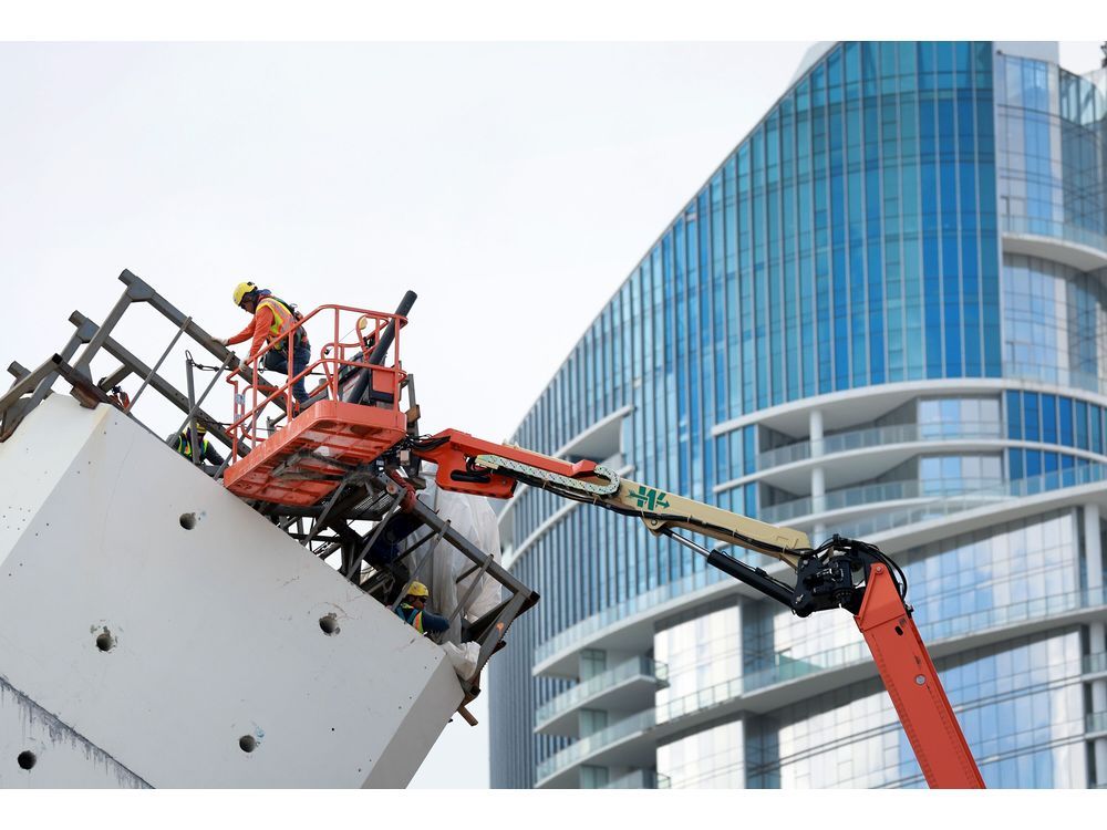 Carlyle Seeks to Raise More Than $3 Billion for New Infrastructure Fund ...