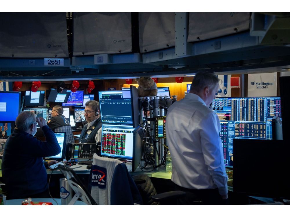 US Stocks Slump as Trump's Threat to Fire Powell Adds Pressure ...