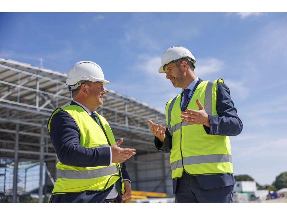 New Paint Facility at Bombardier's London Biggin Hill Service Centre ...