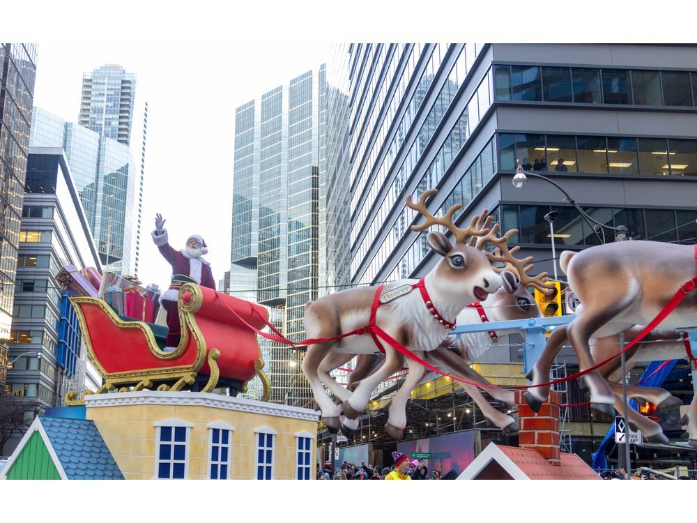 The 121st Original Santa Claus Parade Celebrates Community Spirit as it ...