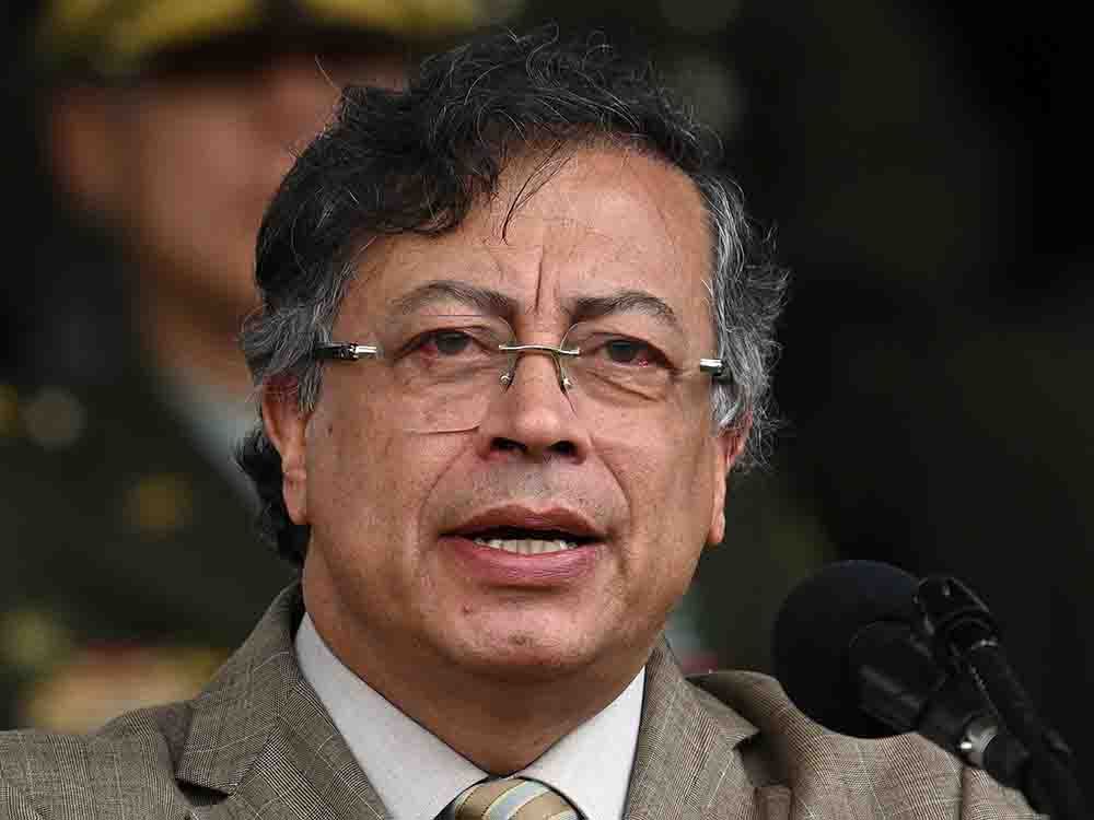 Trump warns Colombia in threat to other drug-producing countries ...