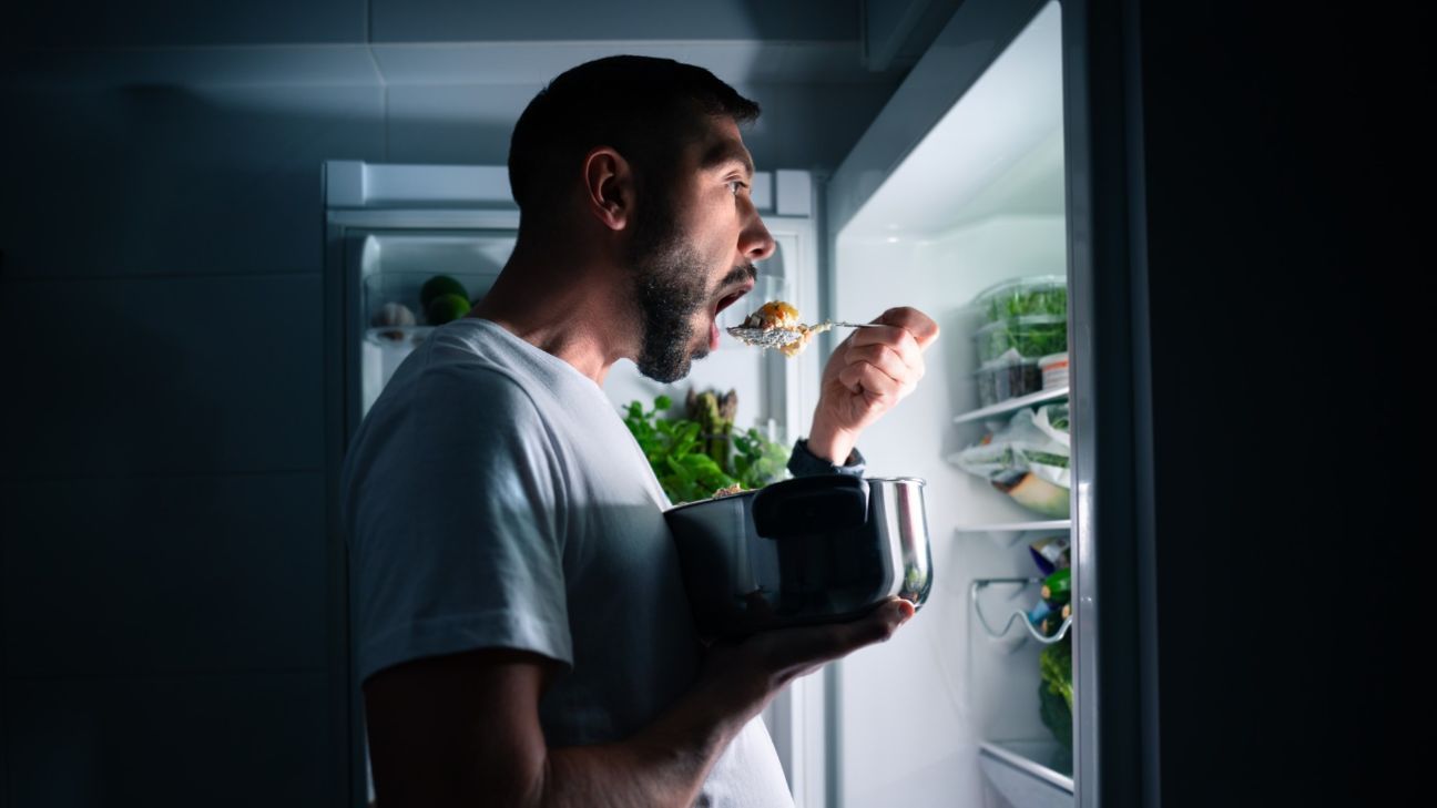 Food for thought: How emotional eating derails weight loss | Healthing.ca