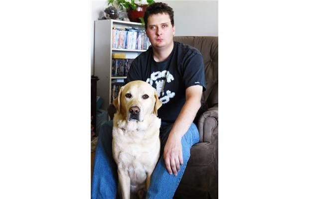 Stop petting guide dogs, pleads Regina resident | Video | Regina Leader ...
