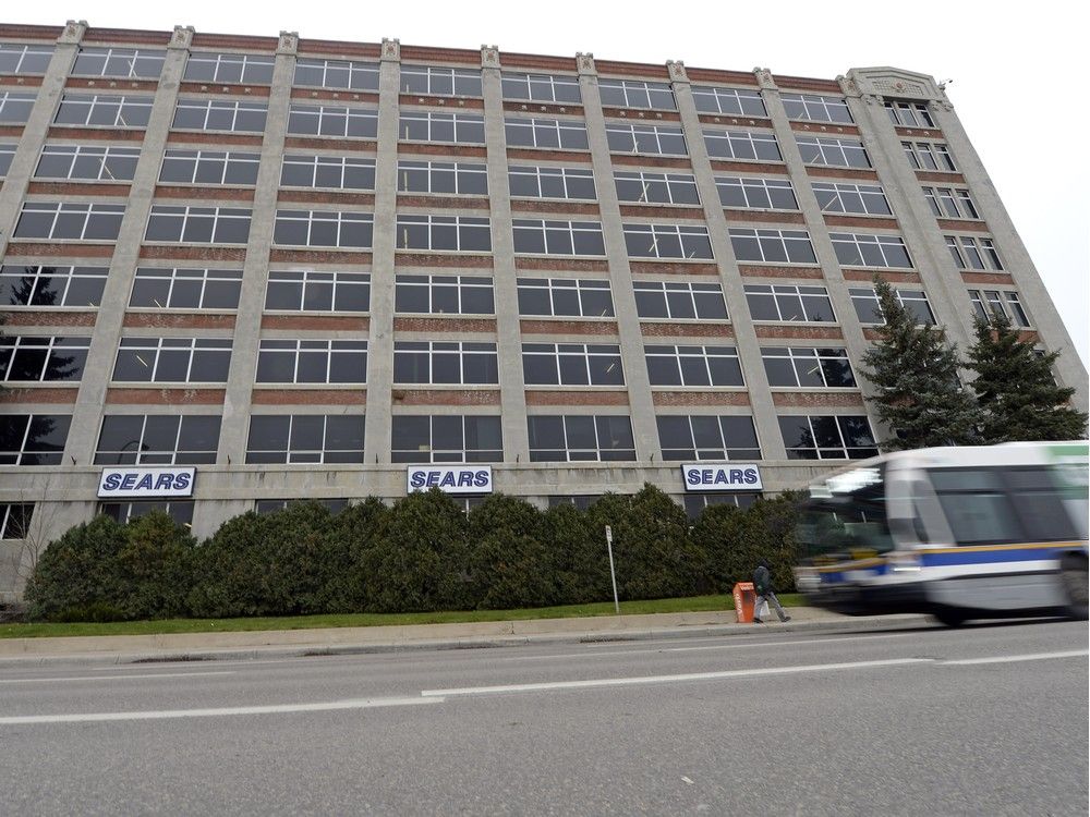 Application to demolish Sears warehouse withdrawn | Regina Leader Post