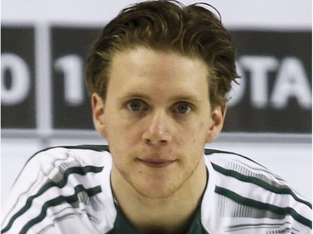 Highland's Adam Casey one win away from Tankard title | Regina Leader Post