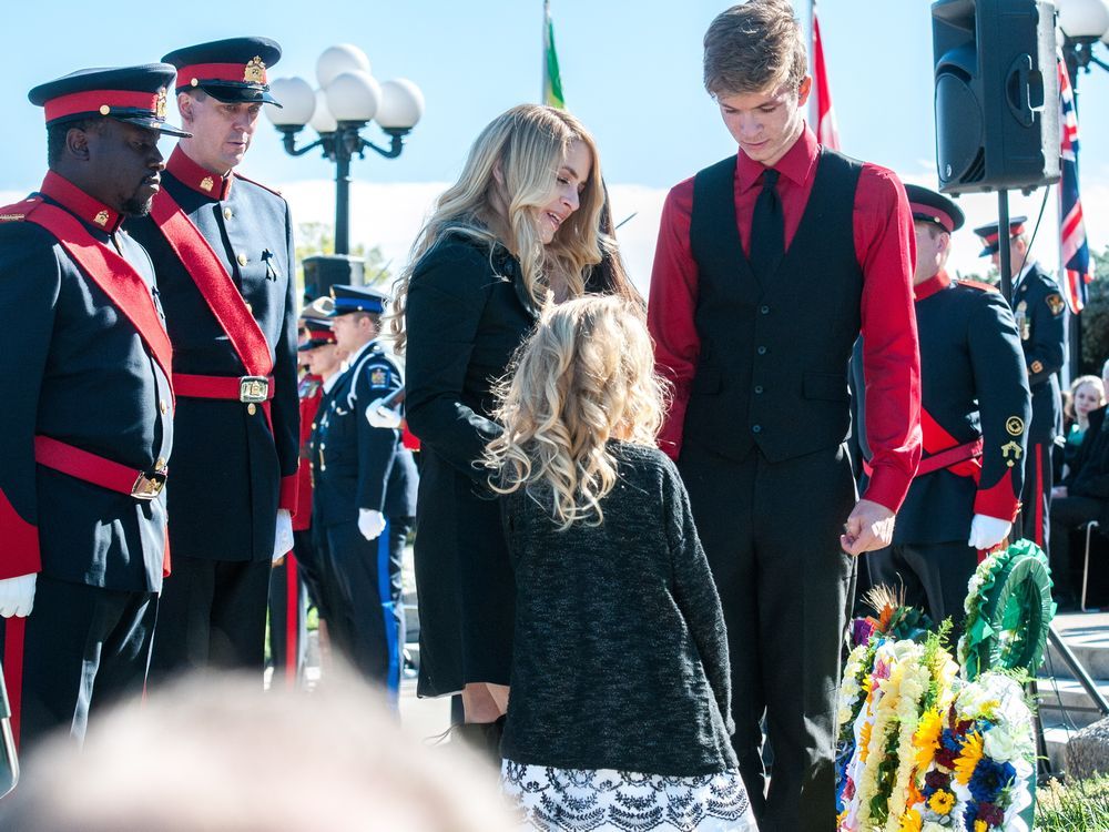 Family of fallen officer pays tribute at annual Sask. memorial | Regina ...