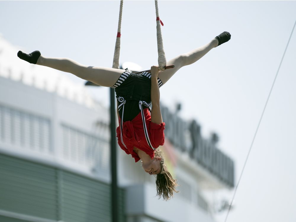 Aerial show wows crowds at Queen City Ex | Regina Leader Post