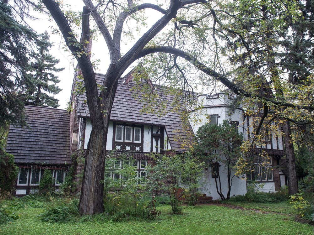 Heritage Regina weighs in on city's choice to designate Cook Residence ...