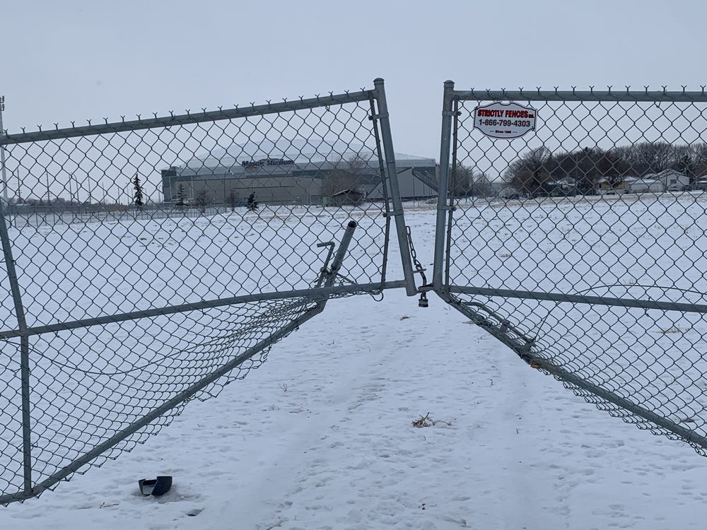 Vanstone: A sentimental, snow-swept stroll around Taylor Field | Regina ...