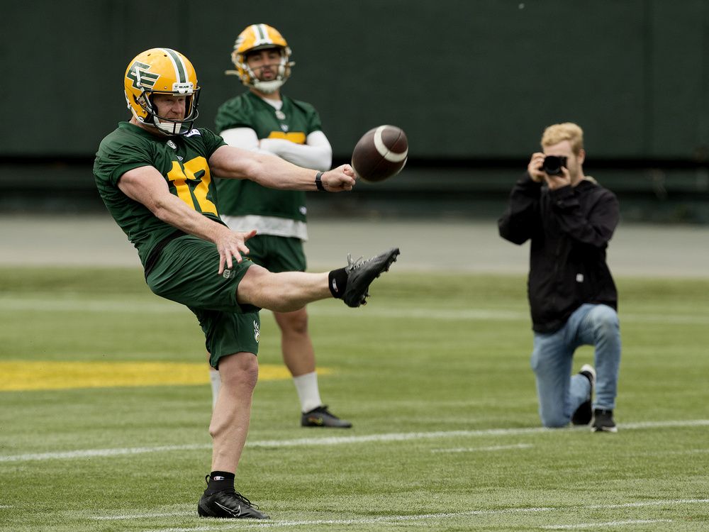 Jon Ryan getting his kicks in with the Edmonton Elks | Regina Leader Post