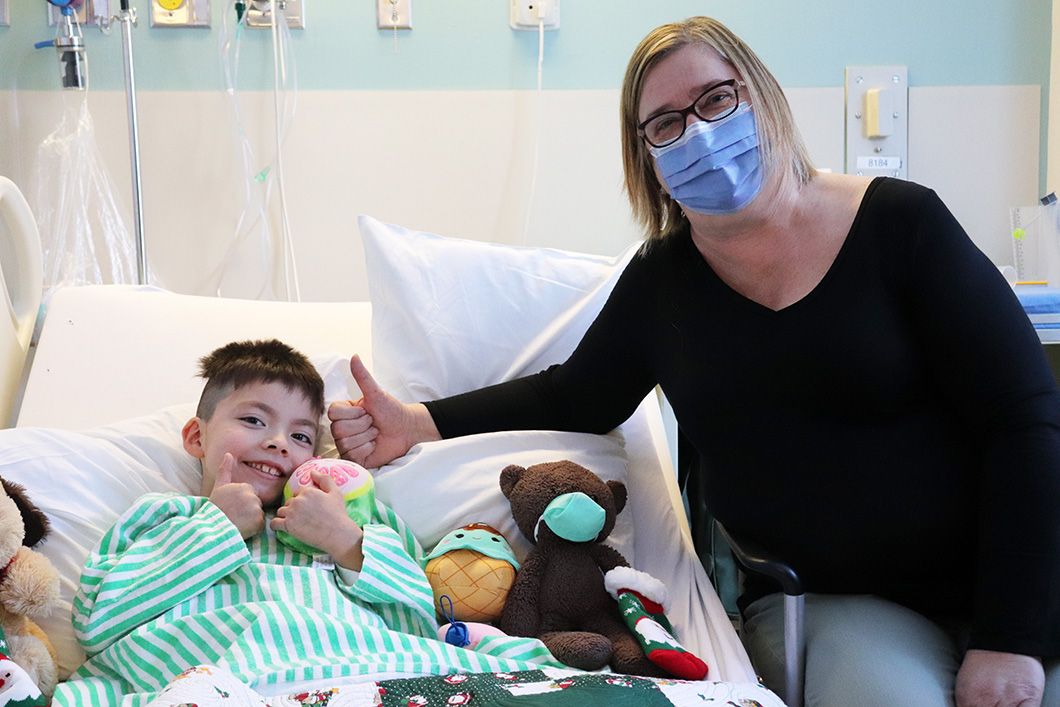 Plush Bear program brings smiles to the faces of children in hospital ...