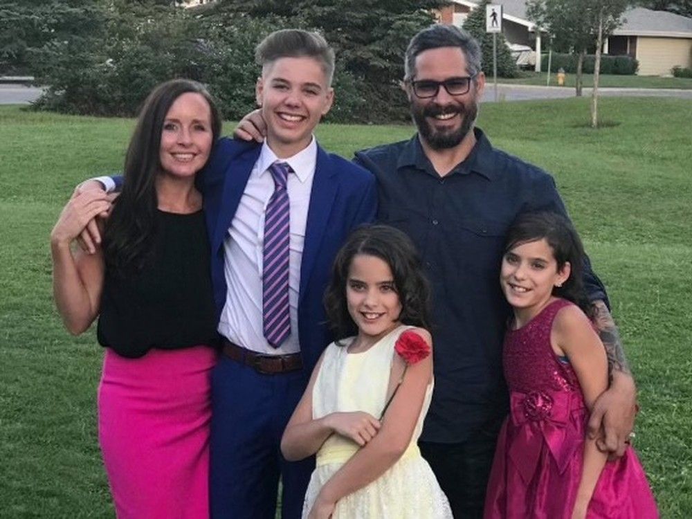 Rob Trumbley's family: Hockey concussions led him to suicide | Regina ...