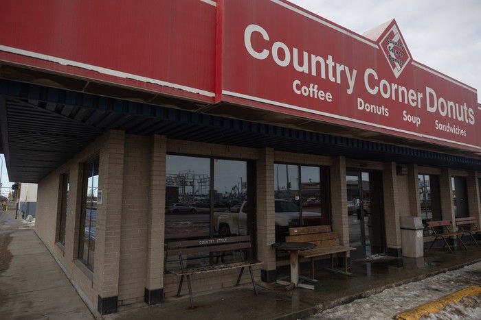 'My life is in here': Country Corner Donuts suffers damage from fire ...