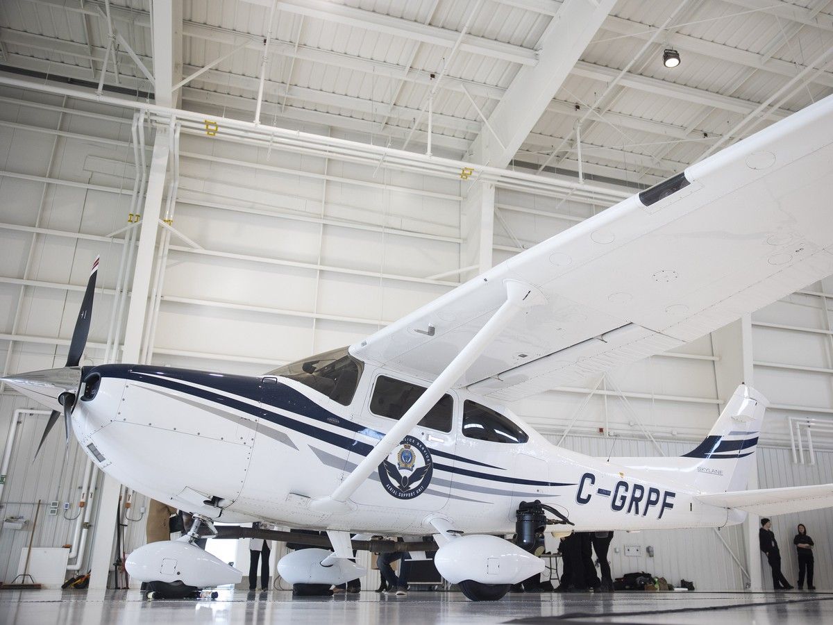 Laser pointed at police aircraft results in charge for Regina man ...