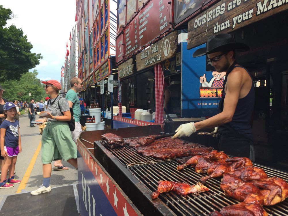 London Ribfest heats up with smoky, tasty start to long weekend ...