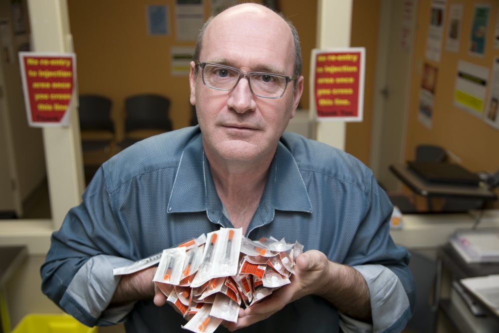 Report offers in-depth look at first months of London's drug use site ...