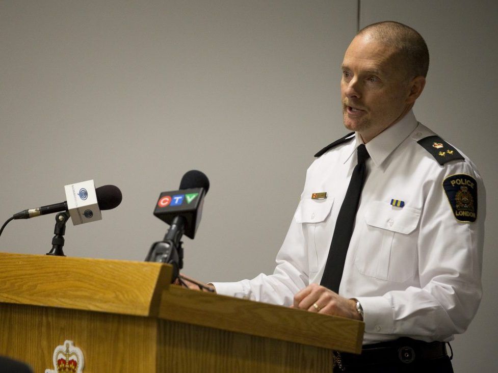 London should expect fierce competition in recruiting new police chief ...