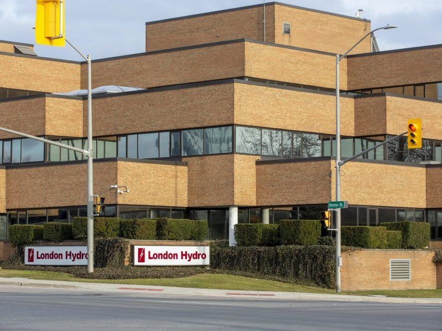 London Hydro boosts aid as seniors seek help to pay bills | London Free ...