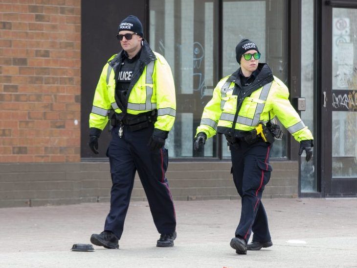 Foot patrol officers arrest man on street, seize $14K in drugs | London ...