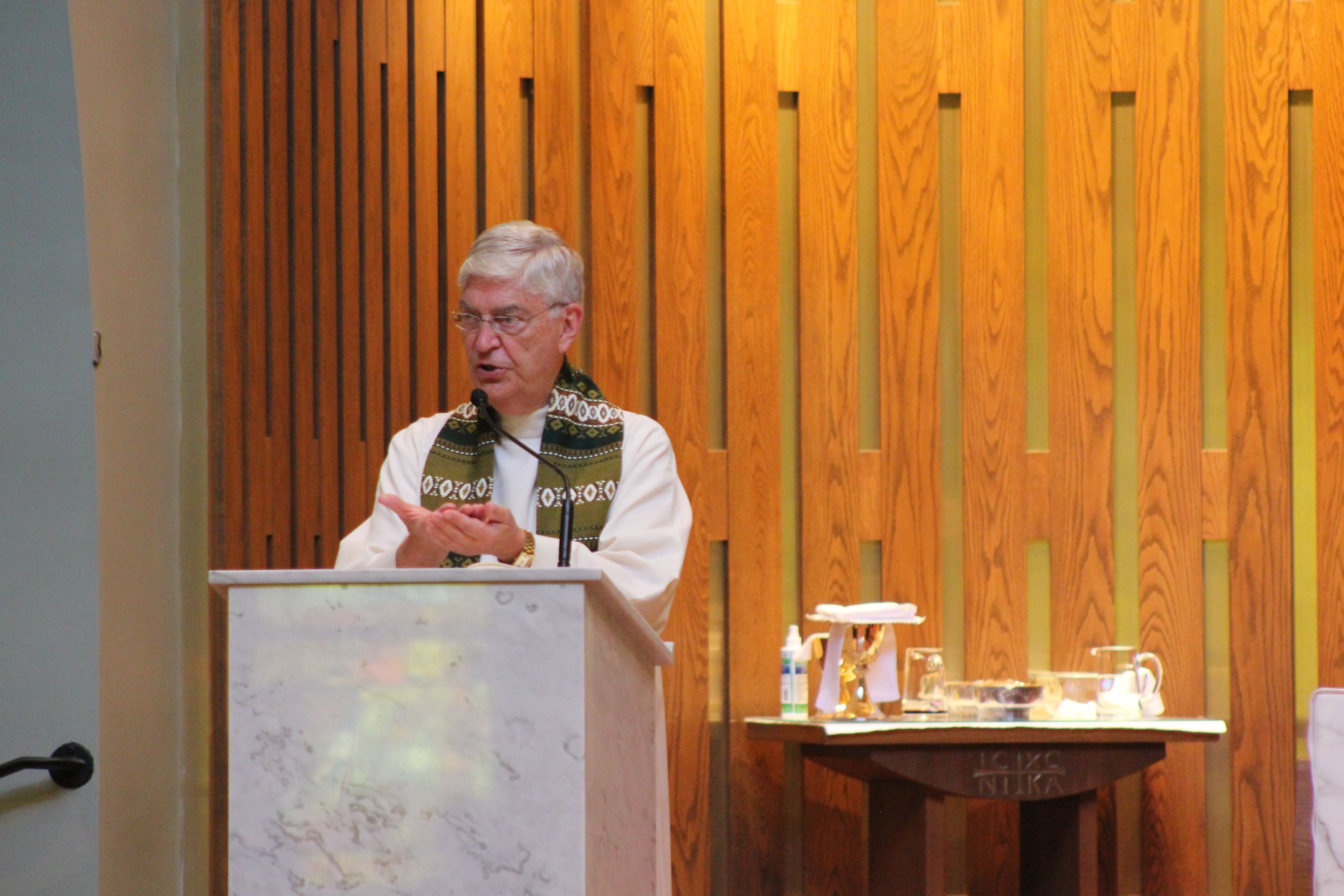 As London's Catholic churches reopen, we attended Sunday mass. Here's ...