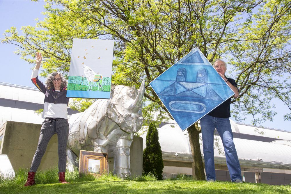 London artist Tom Benner made his mark with large-scale sculptures ...