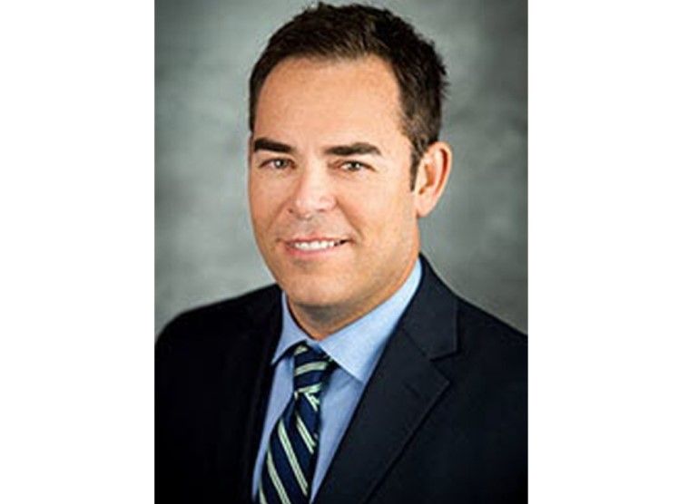 London investment adviser suspended for getting into 'gifting club ...