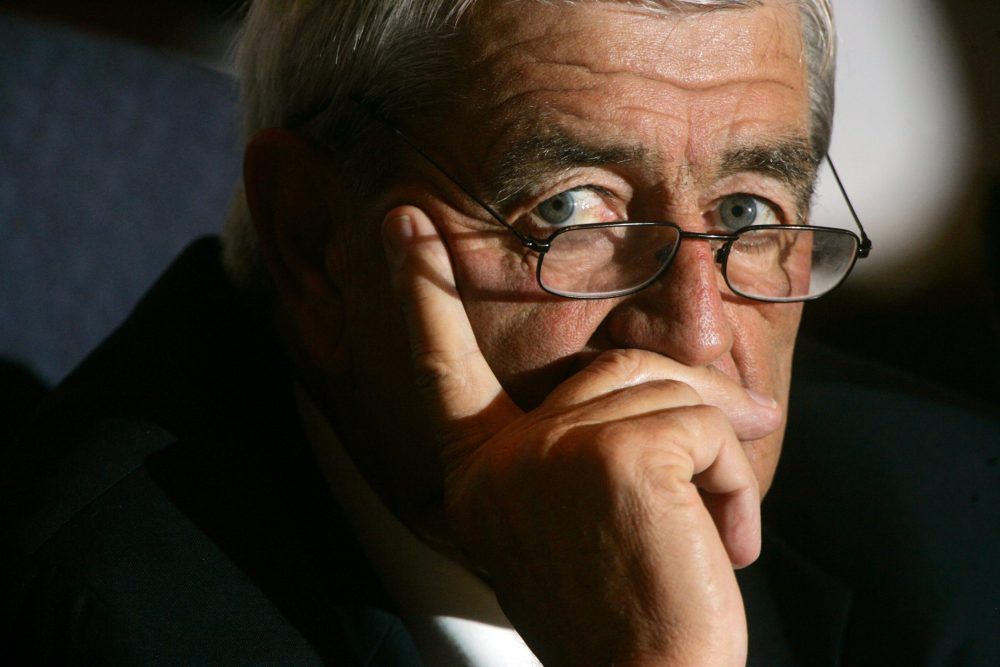 Old-school London politician Bernie MacDonald was social before there ...