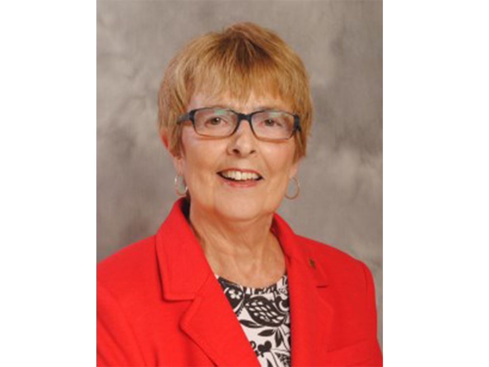 Former trustee Joyce Bennett remembered for dedication to students ...