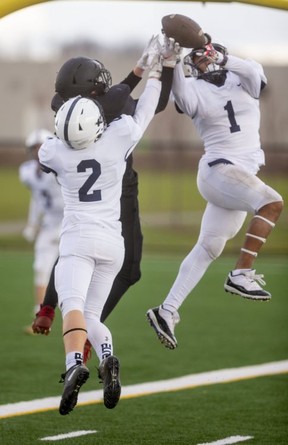 PHOTOS: 2021 London District football championship, CCH vs STA | London ...