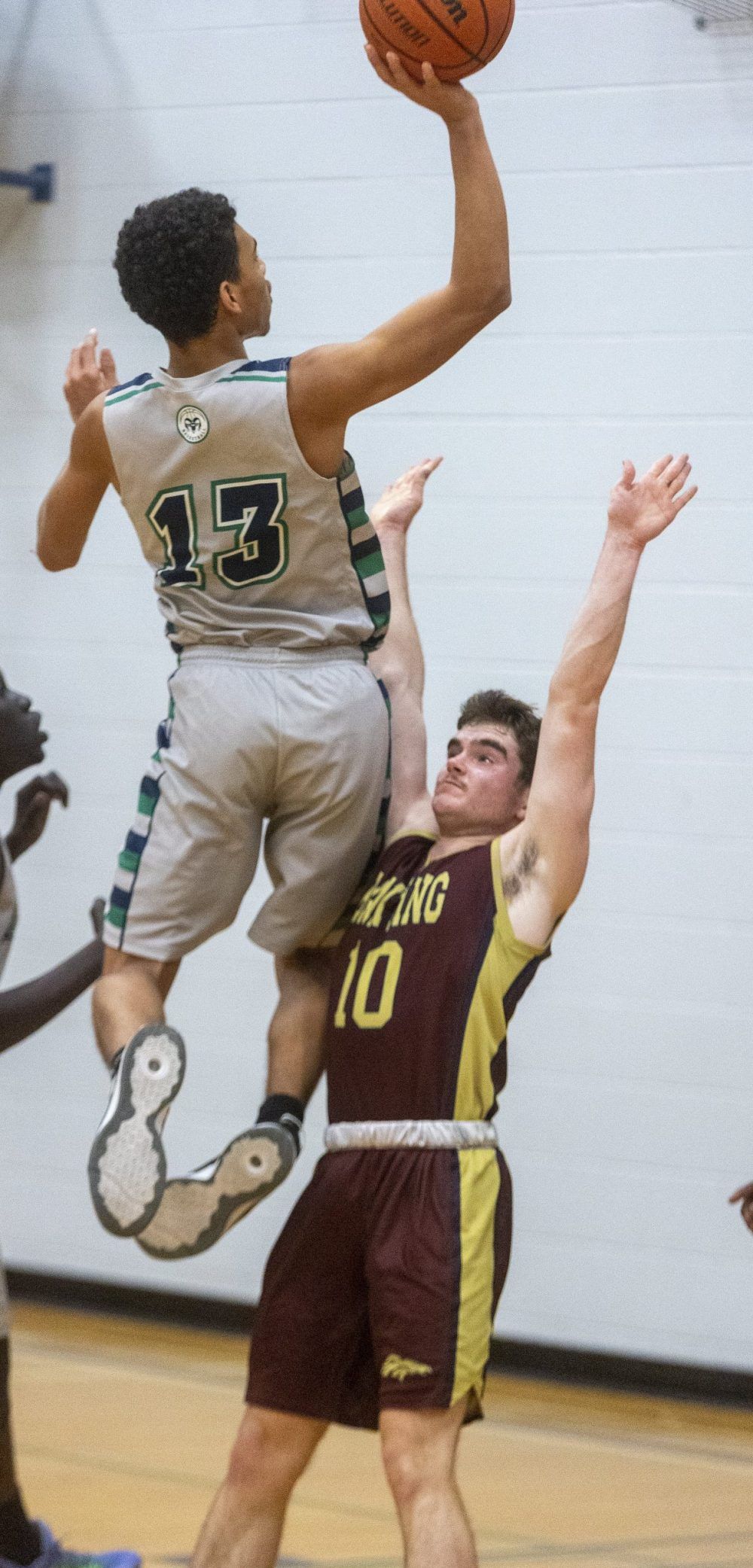 PHOTOS: Laurier vs. Banting, seniors boys basketball | London Free Press