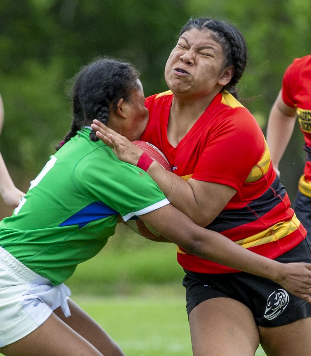 PHOTOS: Saunders vs. Laurier in girls high school rugby | London Free Press