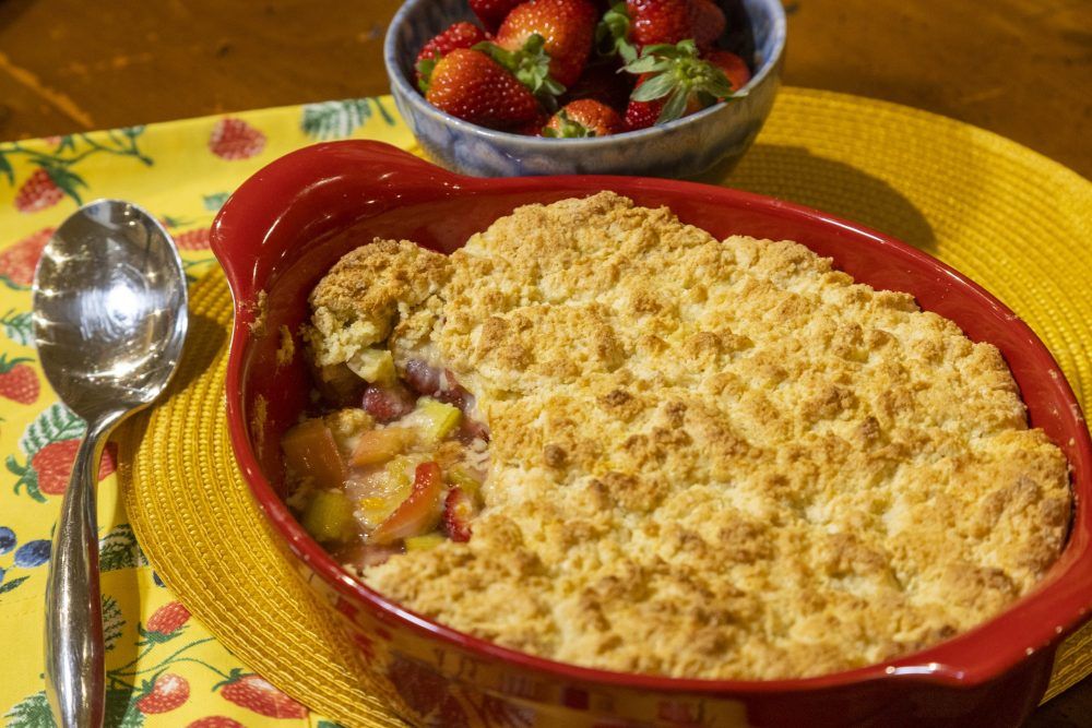 Fare With a Flair: Local fruit cobbler summer crowd-pleaser | Sudbury Star