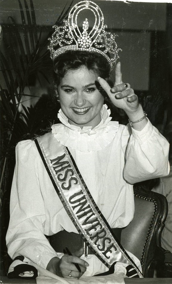 PHOTOS: 40 years since Londoner Karen Baldwin's Miss Universe win ...