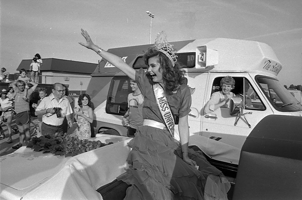 PHOTOS: 40 years since Londoner Karen Baldwin's Miss Universe win ...
